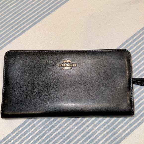Coach | Bags | Coach Leather Skinny Wallet | Poshmark